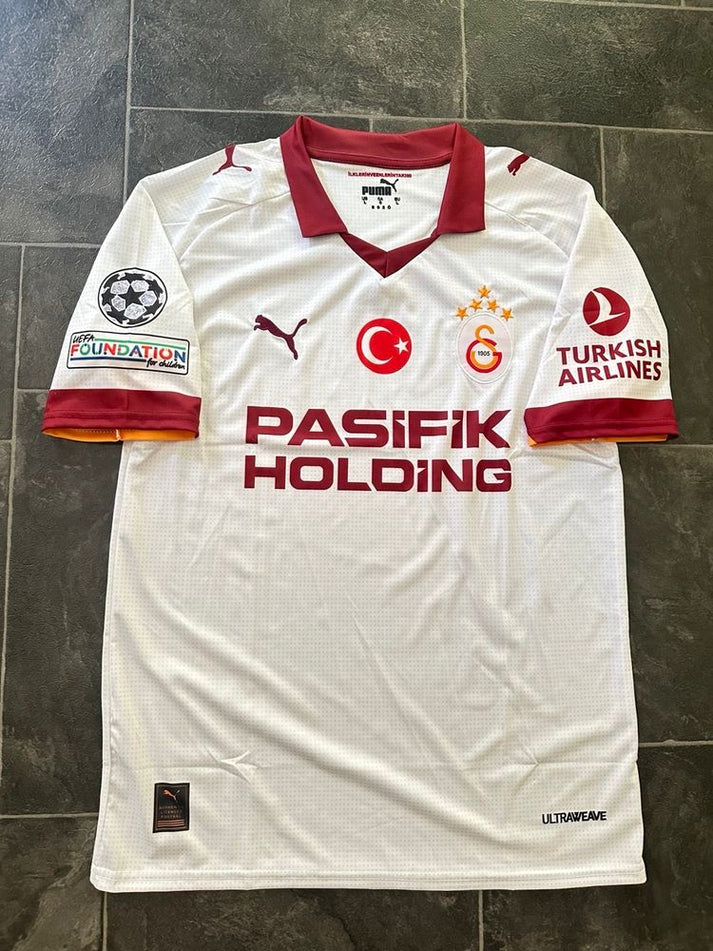 Galatasaray Beyaz 2026 forma – Forma Bahçesi